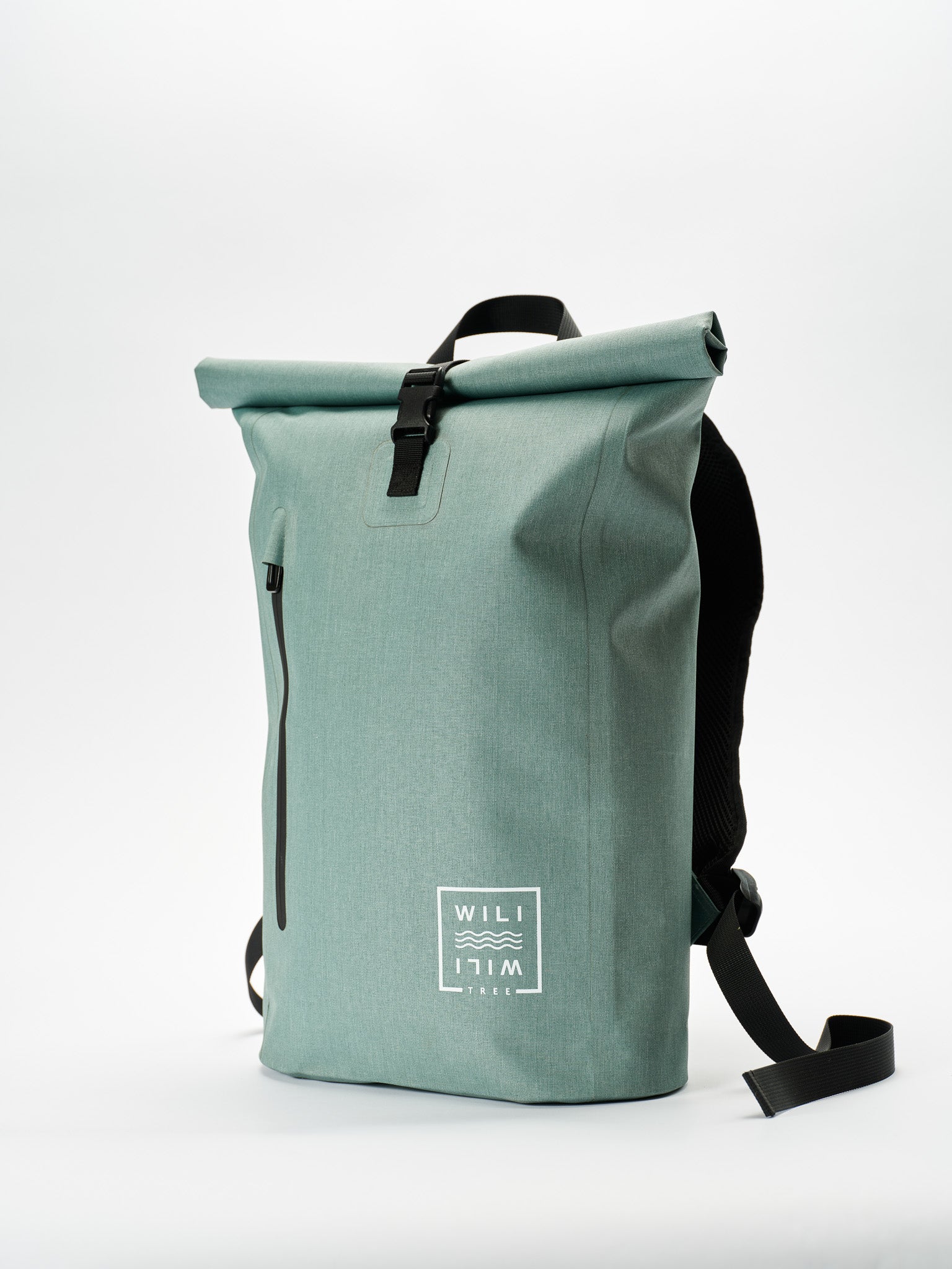 WILI WILI TREE® - Dry Bags and Backpacks made of recycled PET